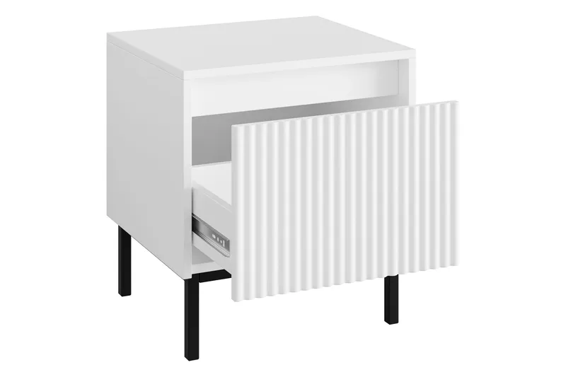 Bjurholm Nattbord 45 cm Svart - Møbler - Black Friday coming soon - Trademax